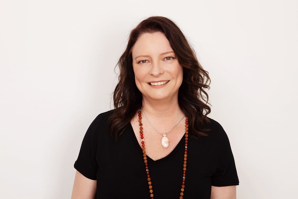 Bridging Spirit & Humanity Through Animal Communication - Michelle Saya